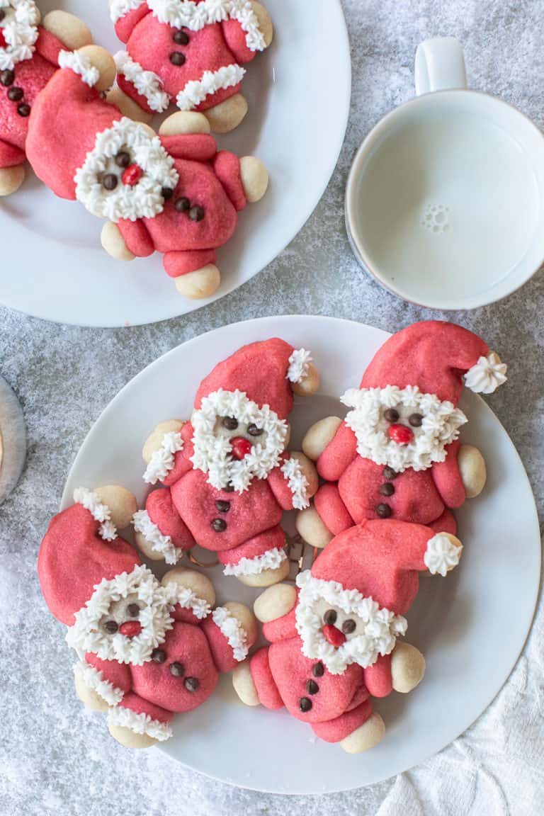 Roly-Poly Santa Cookies - Sugar and Charm