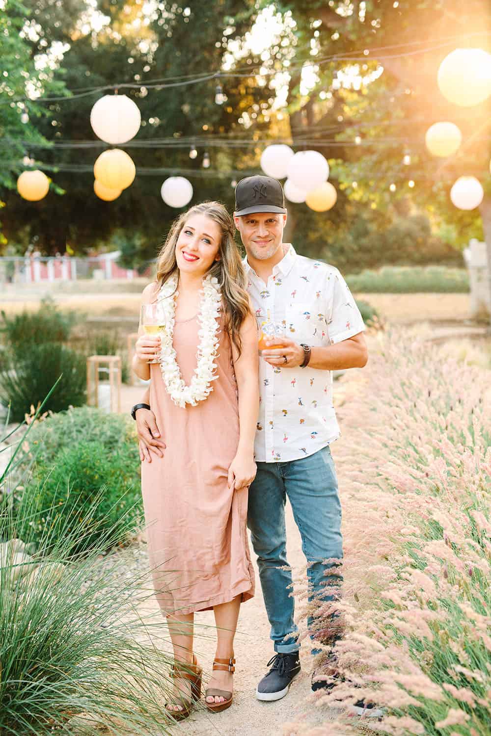 Guide To Hosting A Tropical Summer Party Sugar And Charm guide-to-hosting-a-tropical-summer-party-sugar-and-charm
