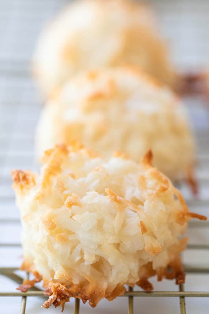 Coconut Macaroons Recipe - Sugar and Charm