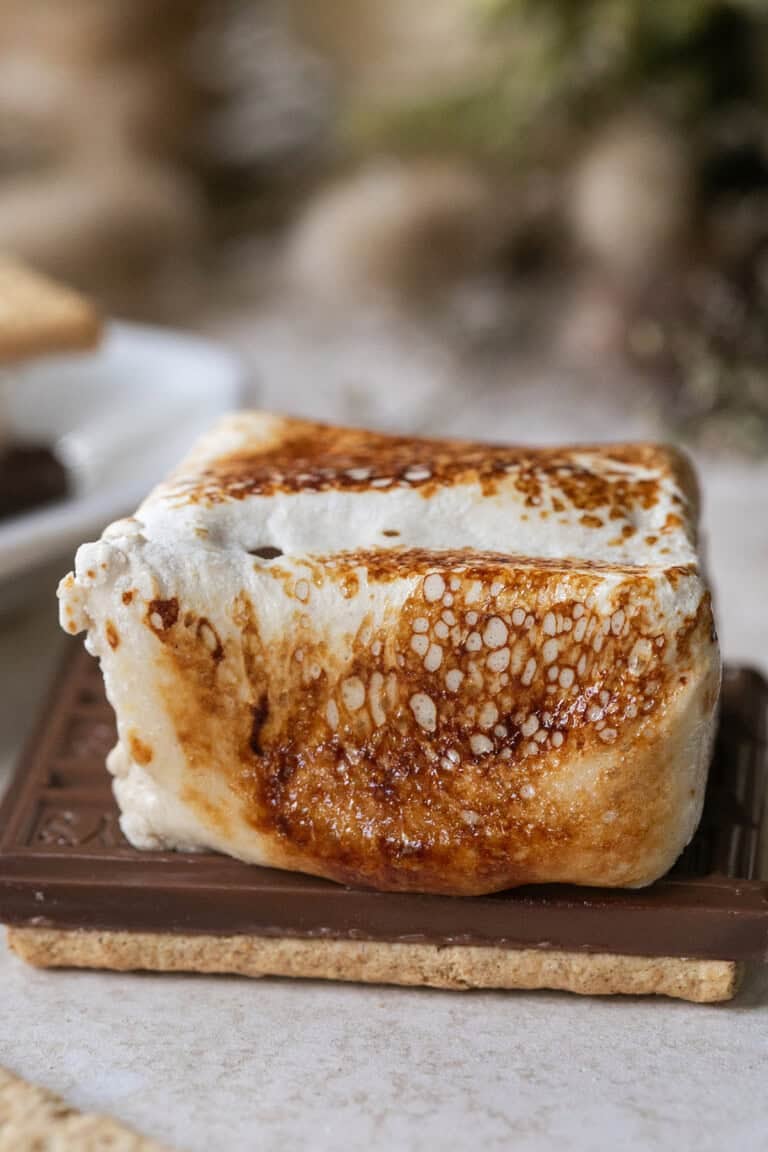 Maple Syrup Marshmallows - Sugar and Charm